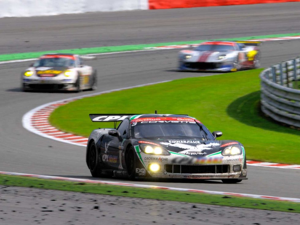 Bespoke motor racing team support | Metro Global